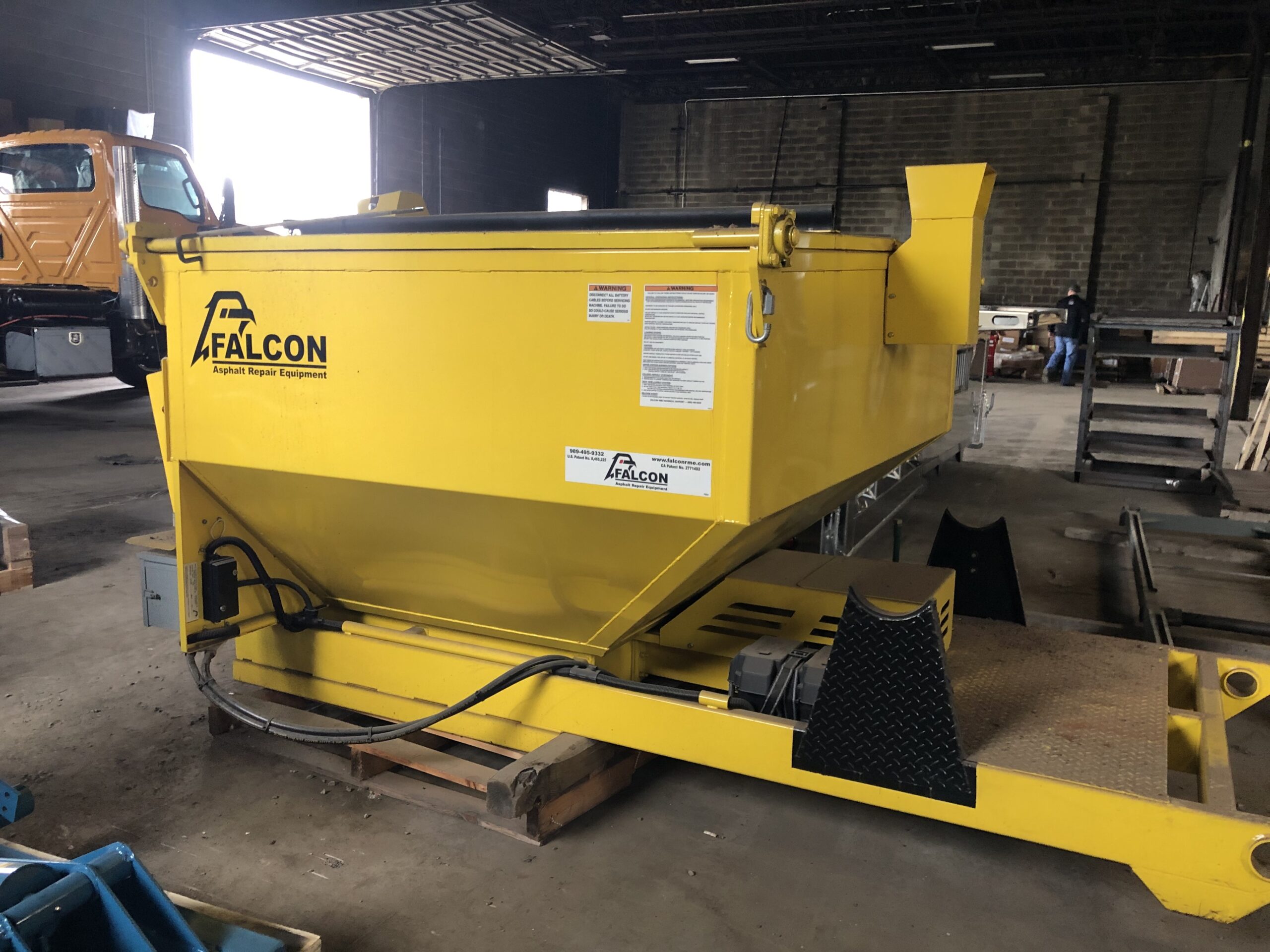 2018 Falcon Hot Box Slip In - Like NEW! - A&H Equipment Co.